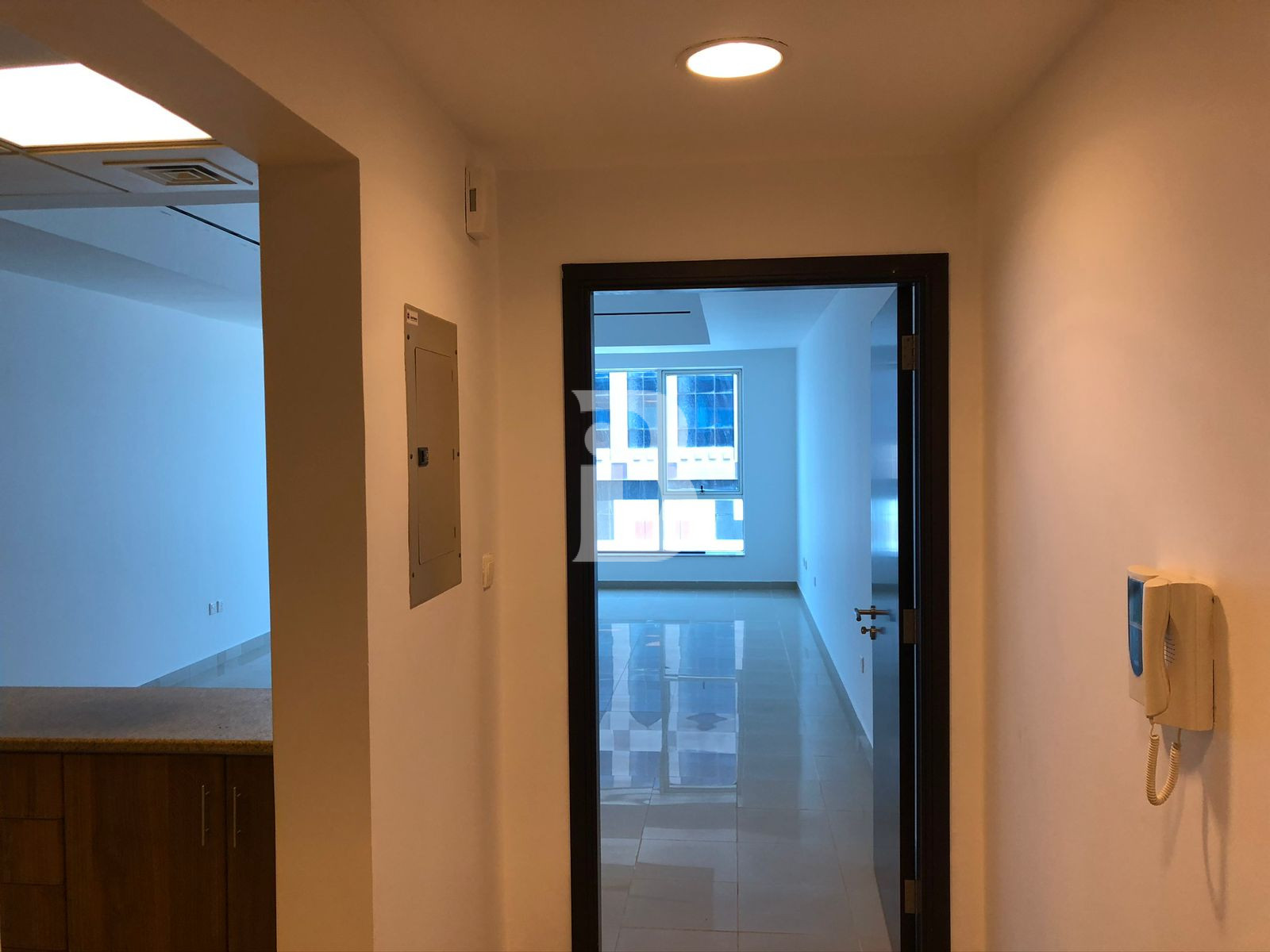 Spacious Executive | Quality living | Nicely Kept . Buy Properties in ...