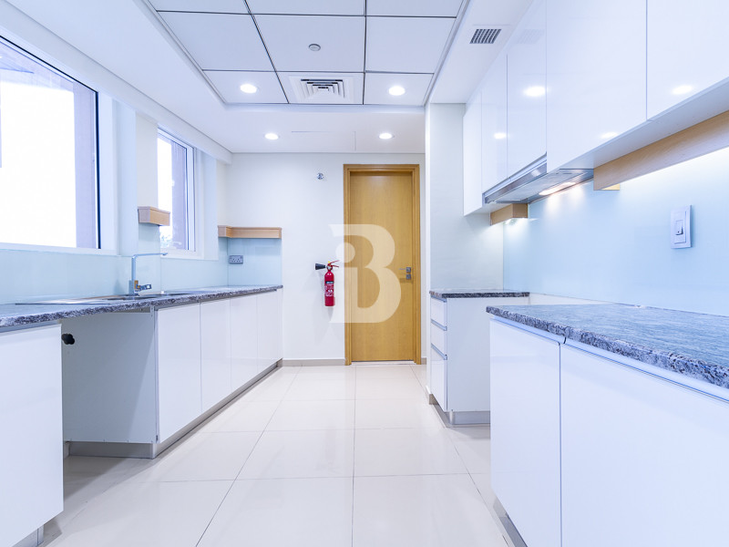 Available Now | 2 Car Parking | Elite Living . Buy Properties in Dubai ...