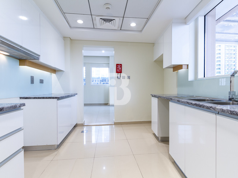 Available Now | 2 Car Parking | Elite Living . Buy Properties in Dubai ...