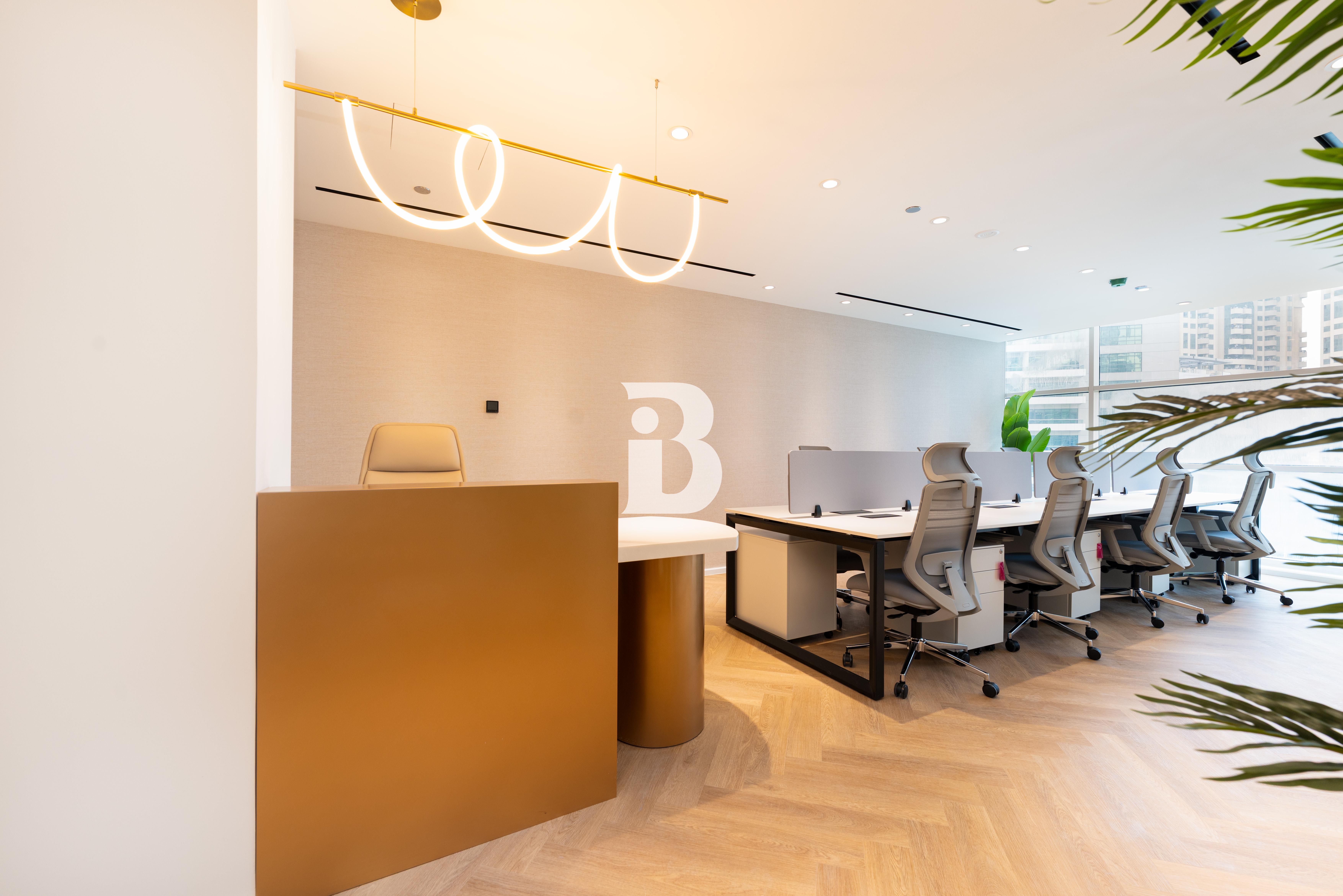 LUXURY FULLY FURNISHED|VACANT|MAINLAND LICENSE . Buy Properties in ...